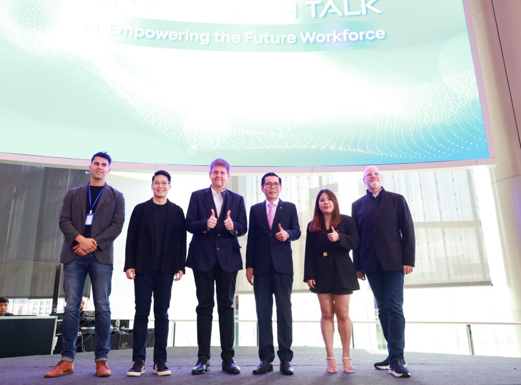 “สยามพารากอน-SCBX” จัด The Global Tech Talk ส่งต่อความรู้ด้าน AI ...